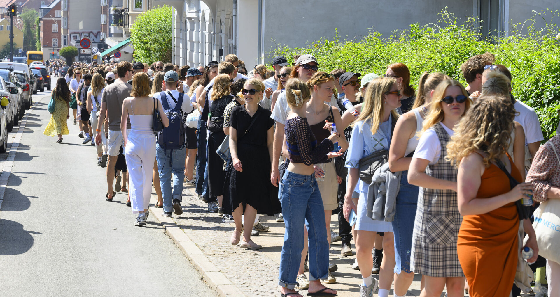 Sólin bakaði á Syd for solen | Kringvarp Føroya