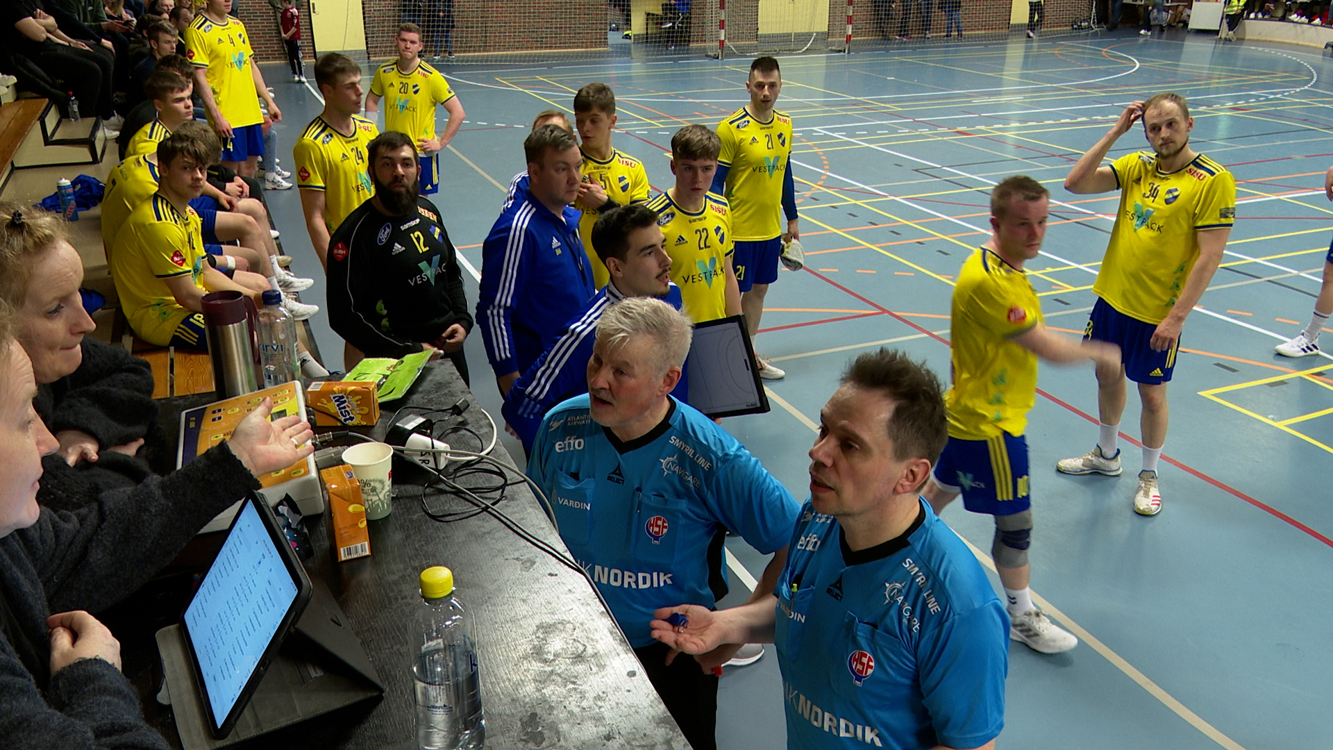 StÍF-protest eftir time-out fløkju | Kringvarp Føroya