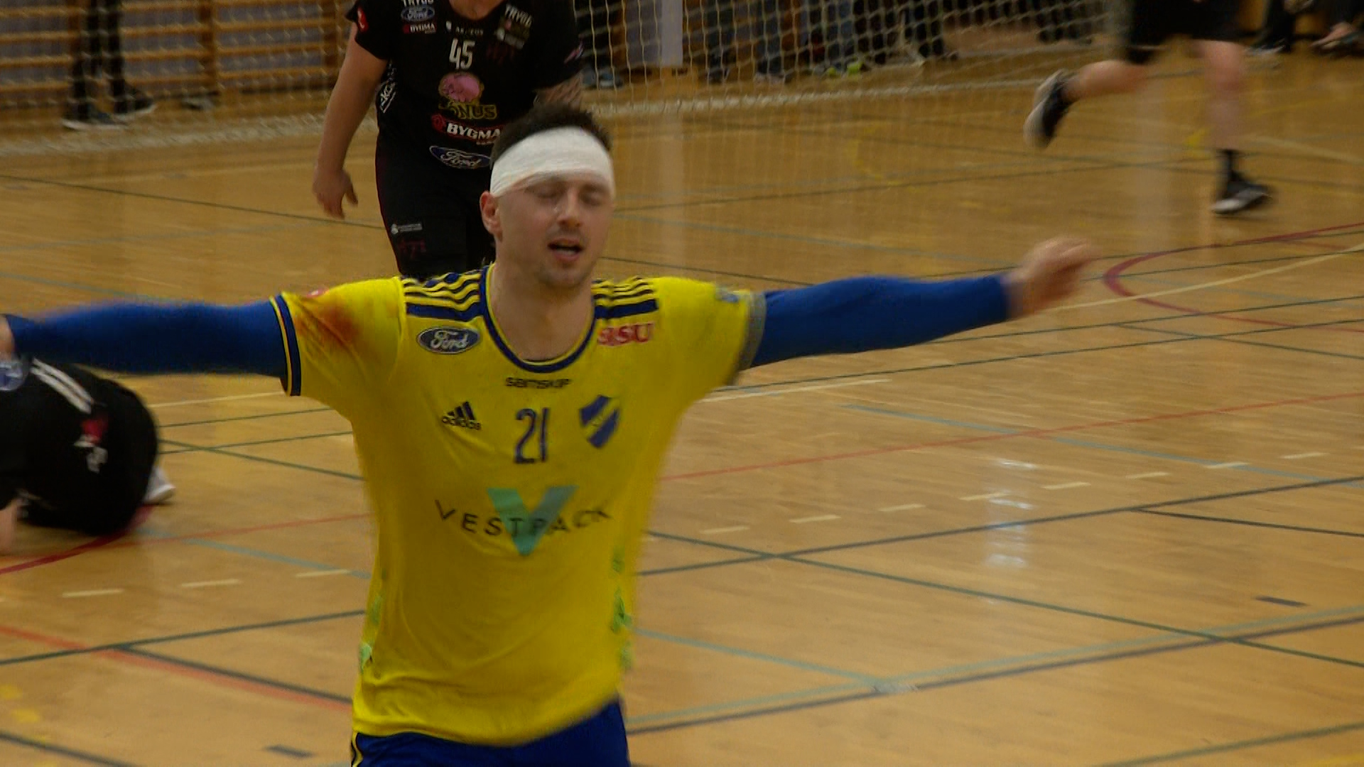 Skjúttarnir tryggjaðu VÍF finalusigurin | Kringvarp Føroya