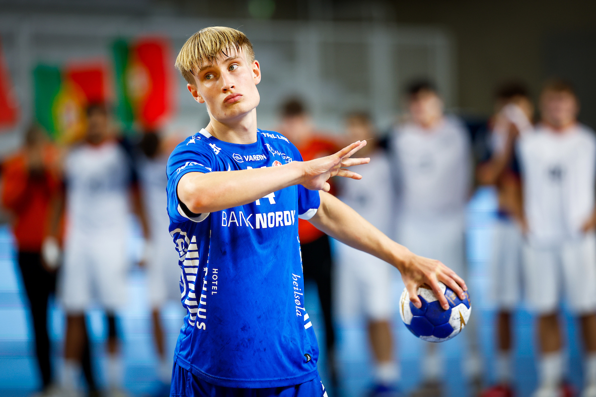 U19-manslandsliðið í hondbólti, Niklas Gaard | Kringvarp Føroya