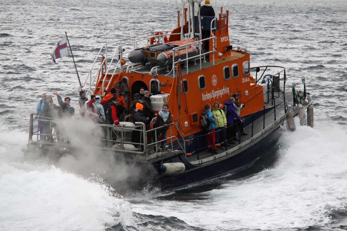 Til Íslands eftir pengum | Kringvarp Føroya