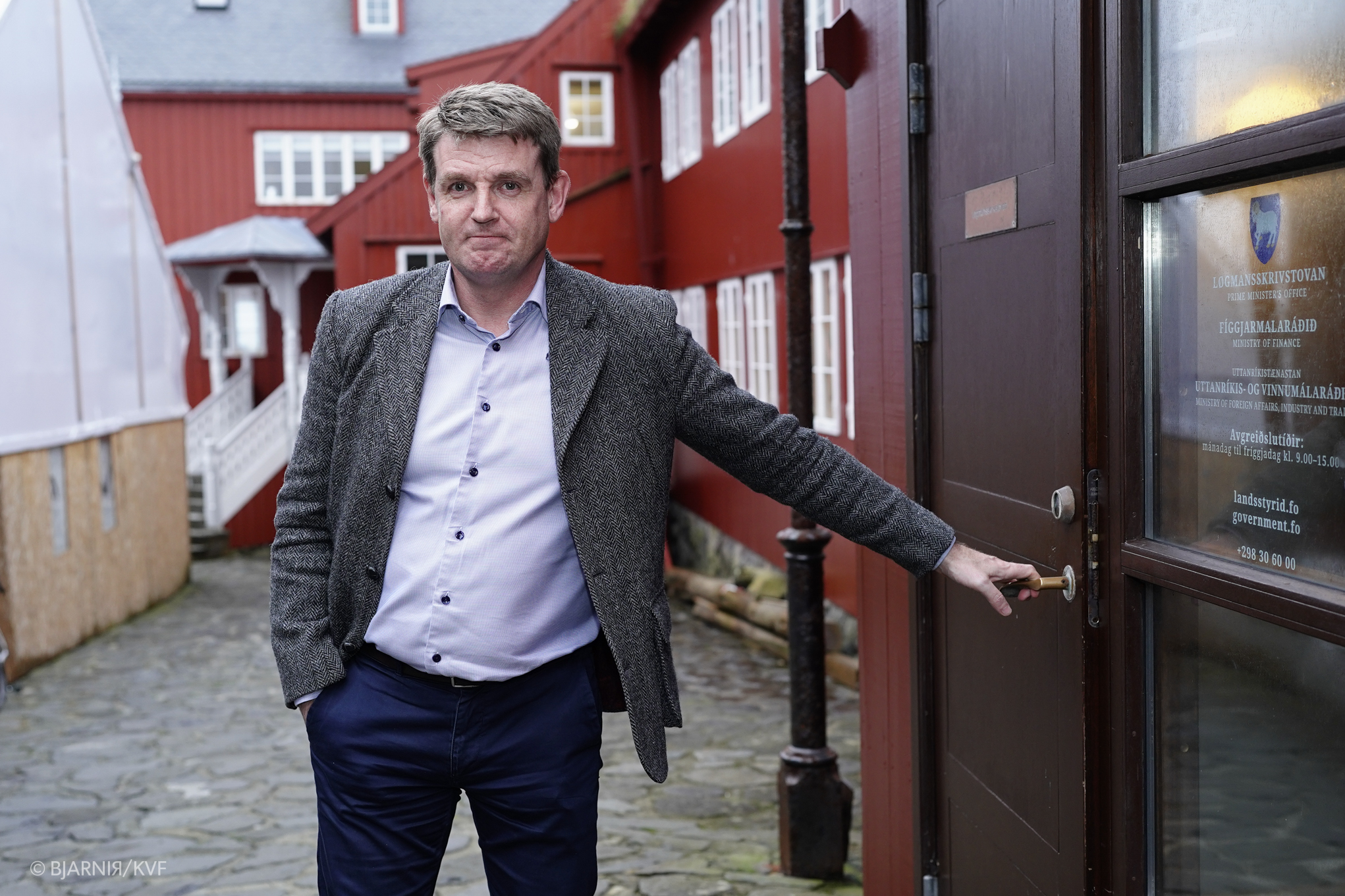 Einstøk mál kosta dýrt | Kringvarp Føroya