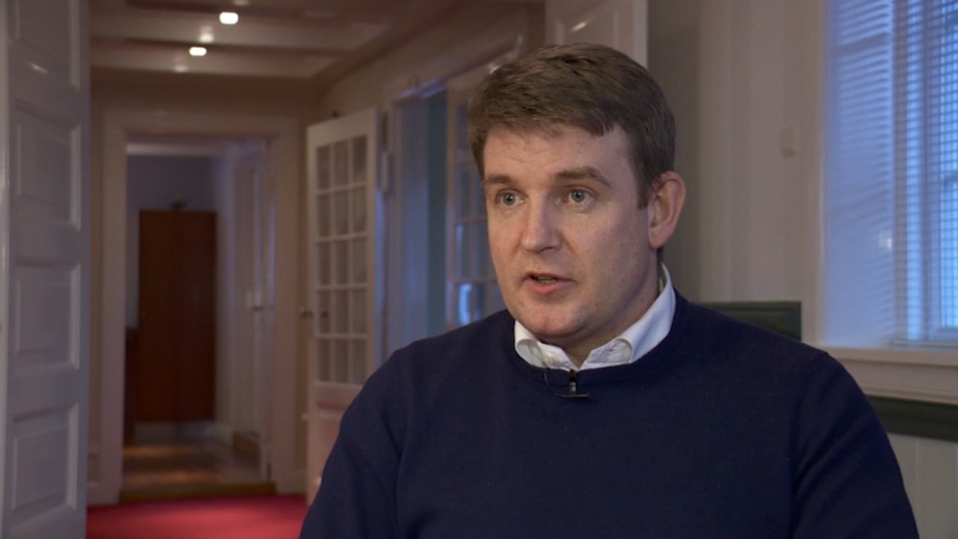 Endurskoða Kærustovnin | Kringvarp Føroya