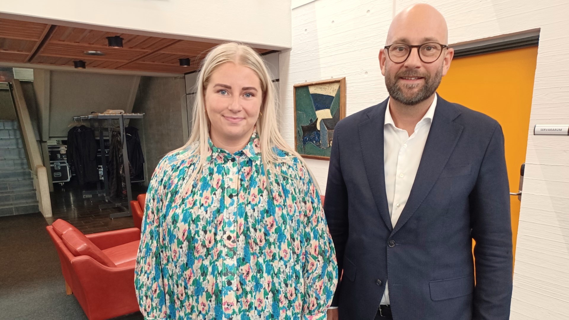 Fólkatingslimir á kunningarferð í Føroyum | Kringvarp Føroya