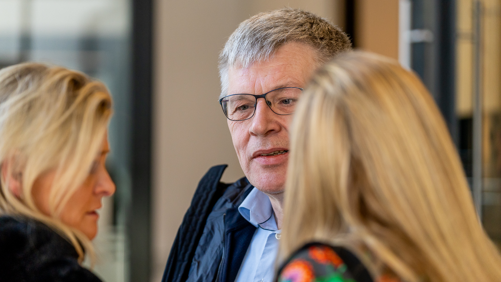 Eingi nýggj landsstýrisfólk, fyrr enn samgongan hevur funnið stevið ...