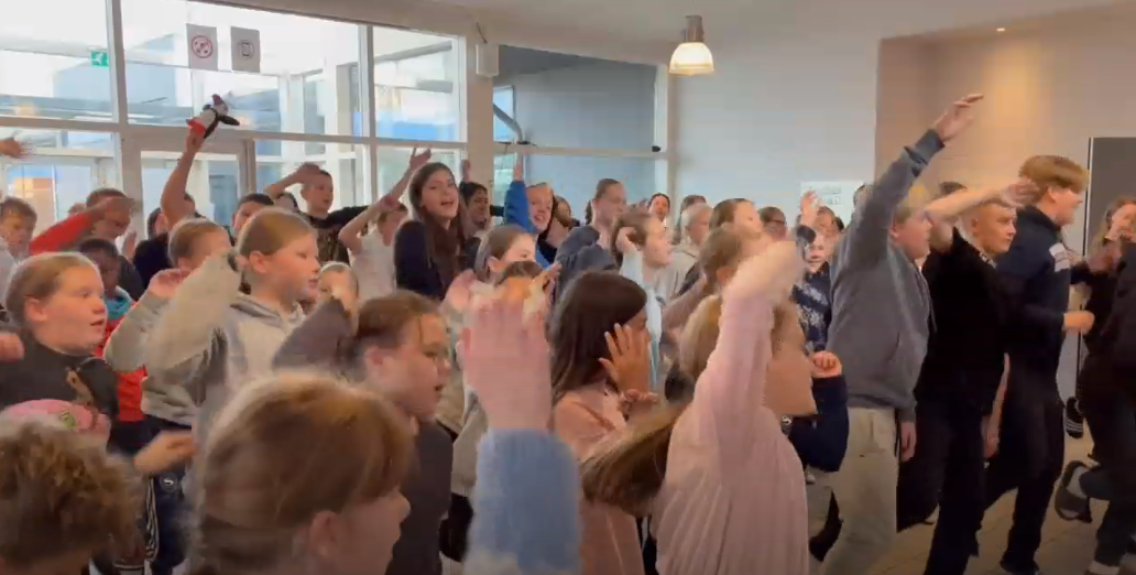 Dansur við Løkin | Kringvarp Føroya