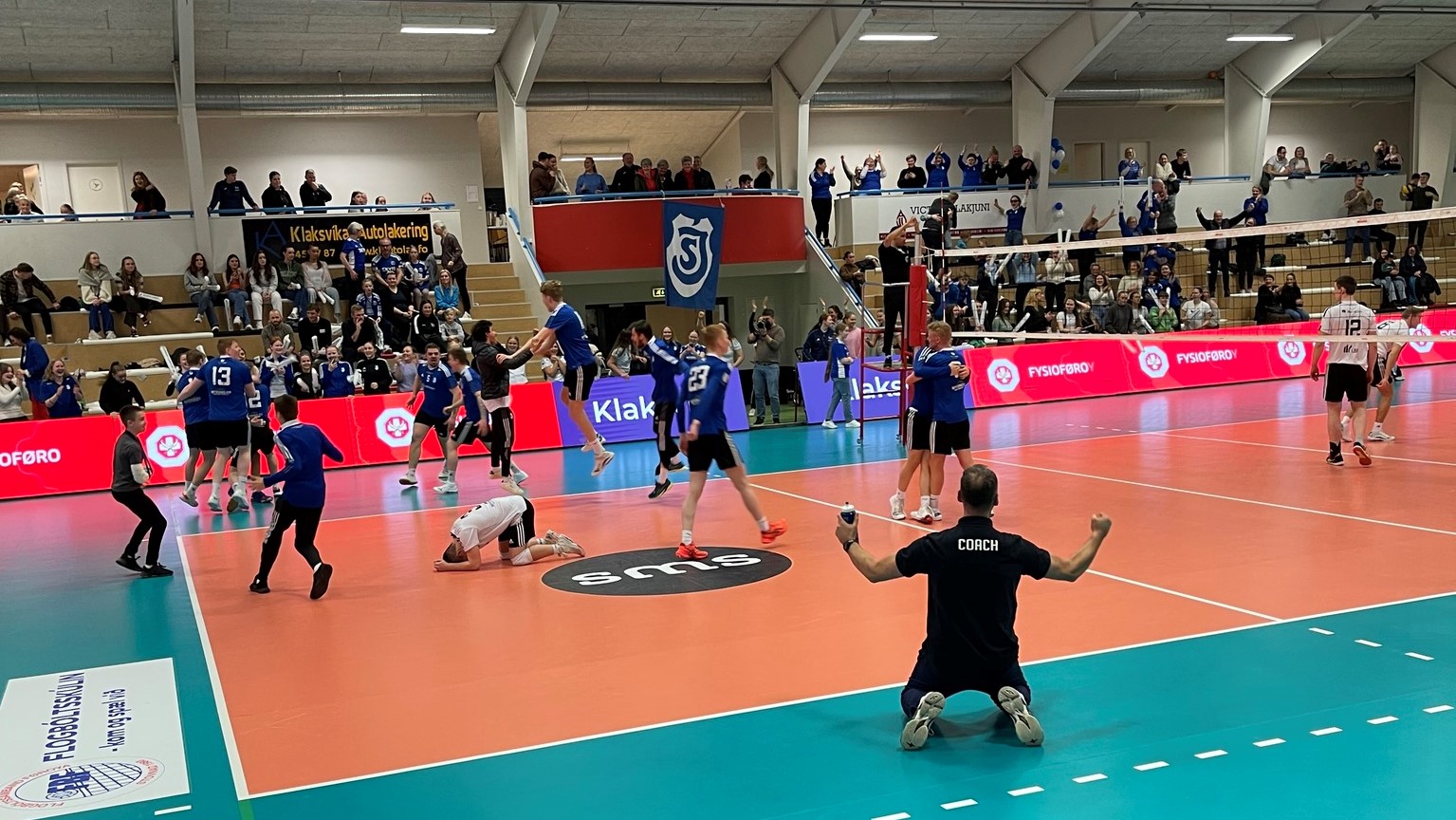 Flogbóltur: Finalistarnir skulu finnast | Kringvarp Føroya