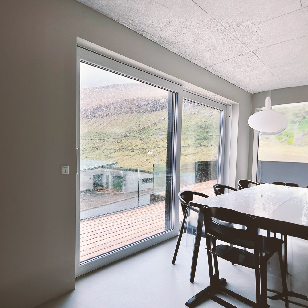 Varðin ætlar at yvirtaka Grant | Kringvarp Føroya