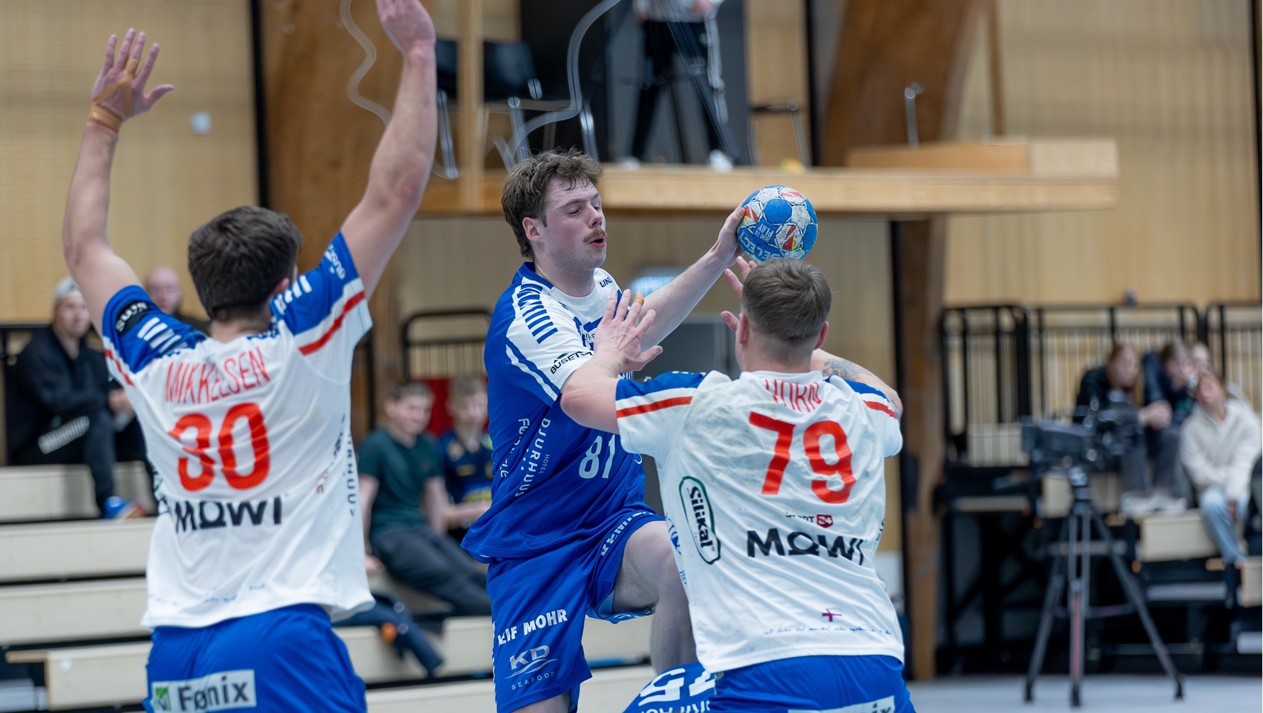 Hallur og Rógvi við ímóti Hollandi | Kringvarp Føroya