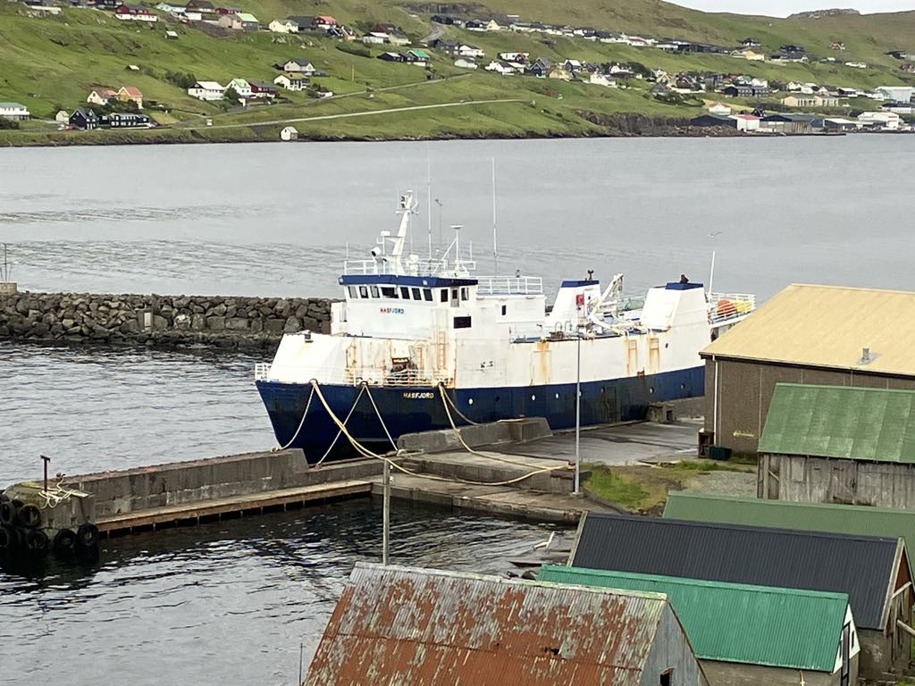 Nú verður Hasfjord høgdur upp | Kringvarp Føroya