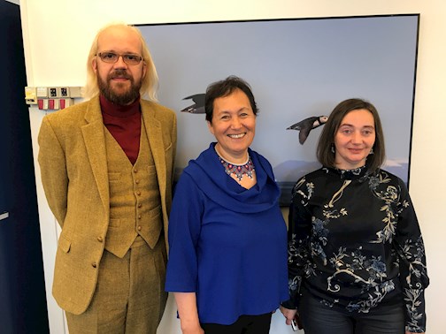 Barnalokkari fekk íslendsku stjórnina at slitna | Kringvarp Føroya