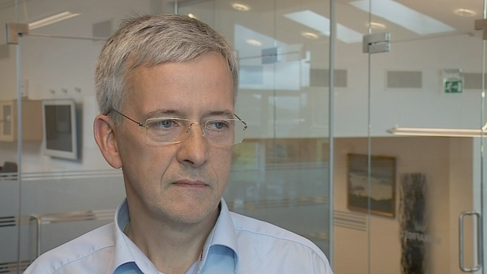 Fara at ala størri smolt og brúka rognkelsi | Kringvarp Føroya