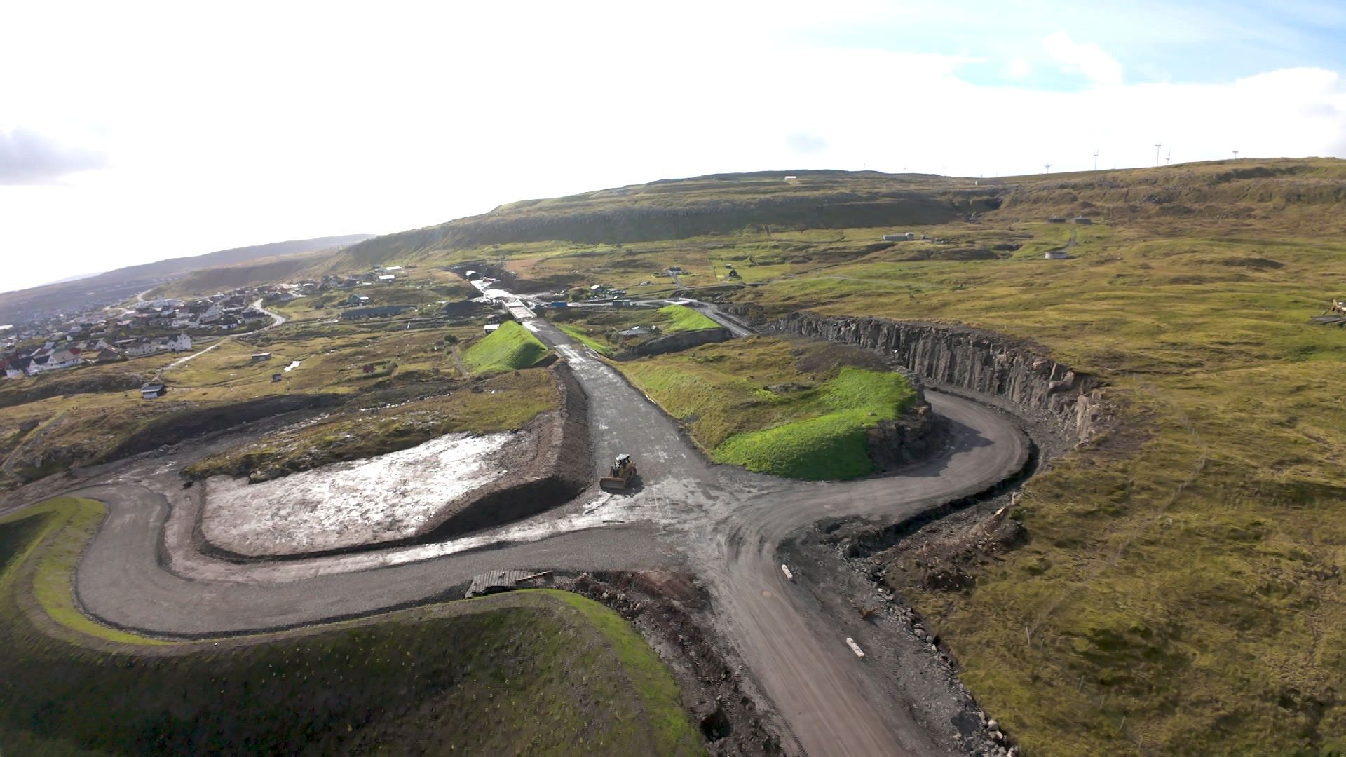 Innkomuvegurin eitur nú Havnarvegur | Kringvarp Føroya