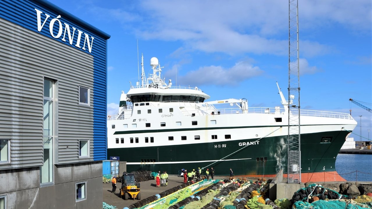 Vónin 54 milliónir í avlopi í fjør | Kringvarp Føroya